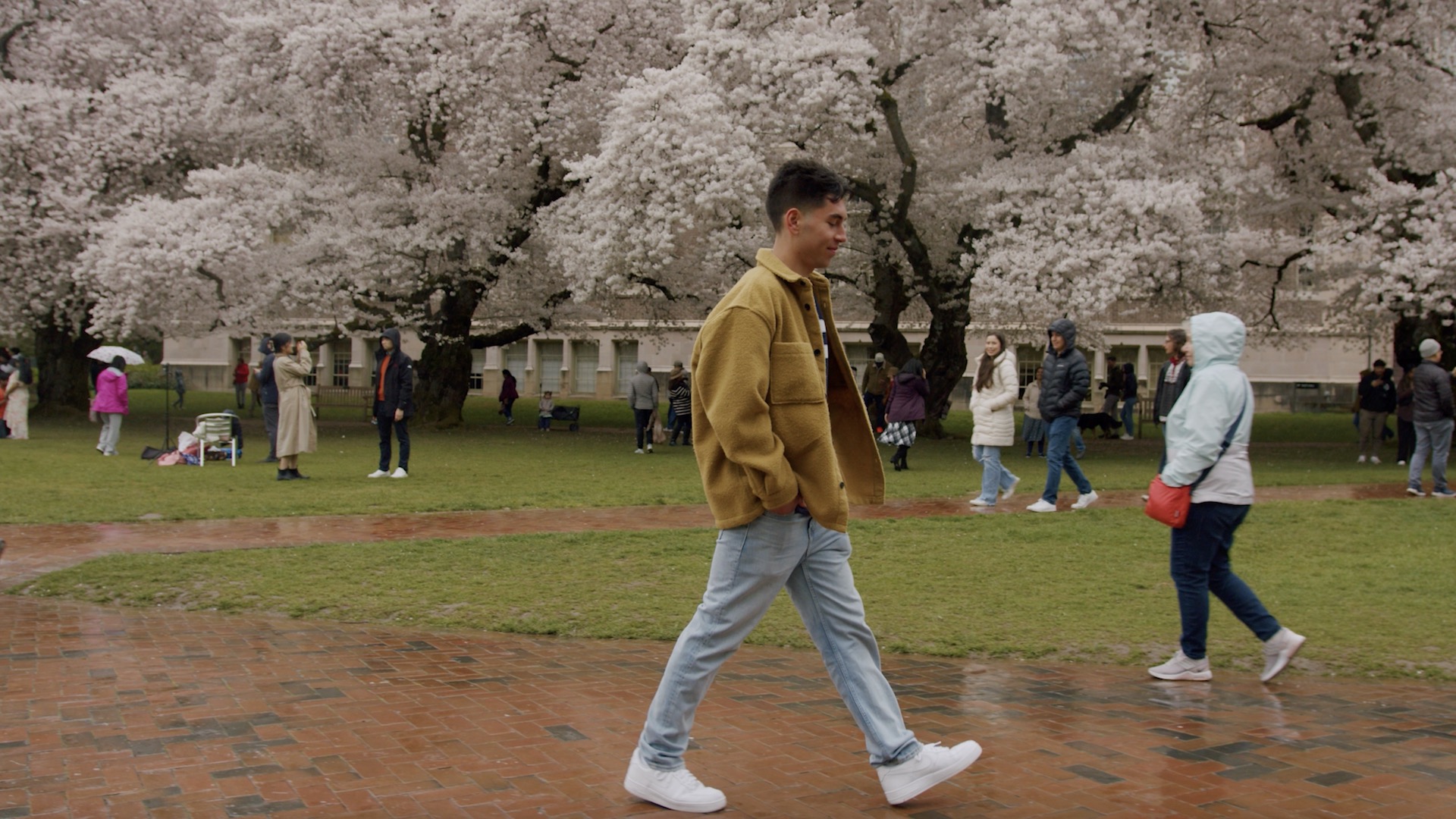 Running Start - Hand Crank Films: Seattle Video Production